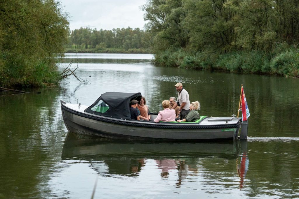 Fluisterboot huren Biesbosch – Varen vanuit Drimmelen